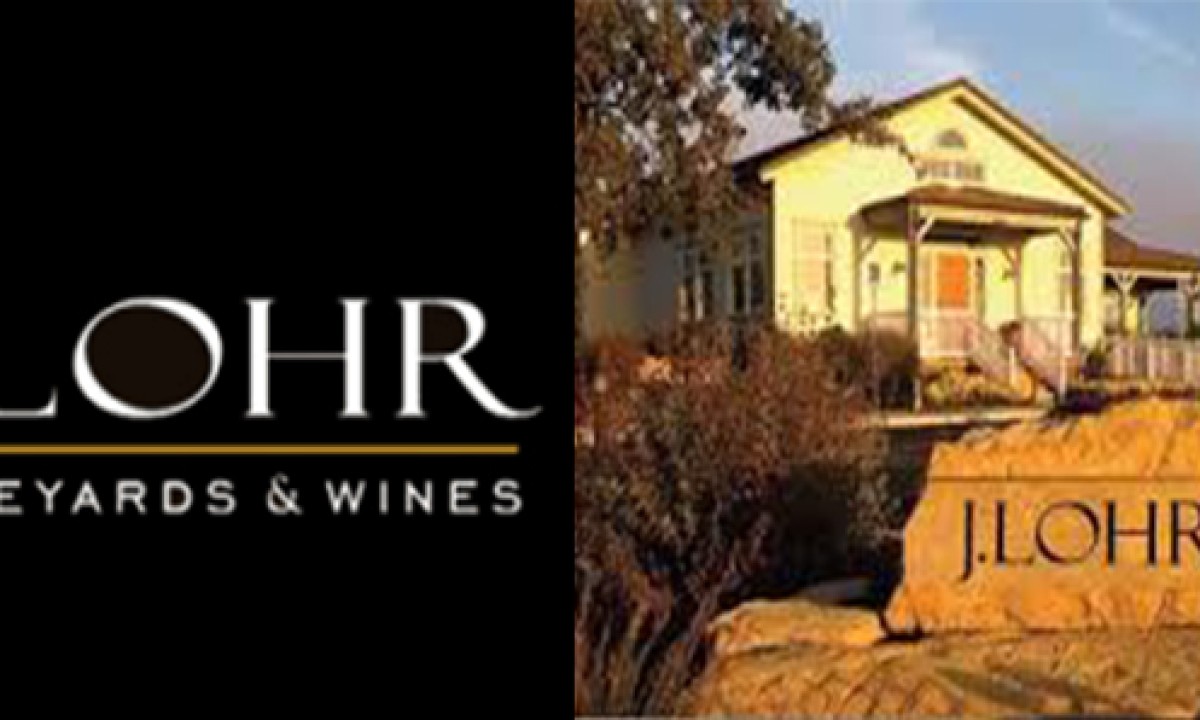 J Lohr Logo