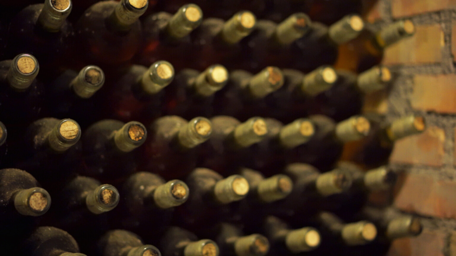 Wine Gone Wrong? How to Tell If Your Bottle Has Gone Bad - Food ...